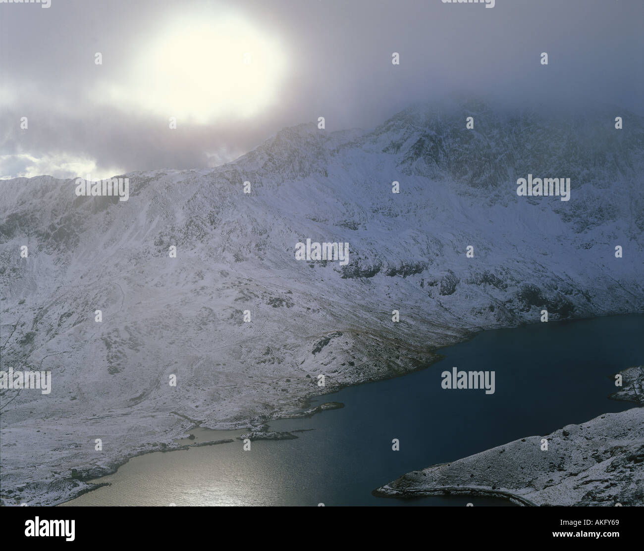 Snowdonia walk sunrise hi-res stock photography and images - Alamy