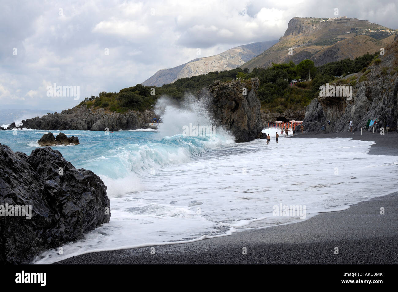 Maratea spiaggia hi-res stock photography and images - Alamy