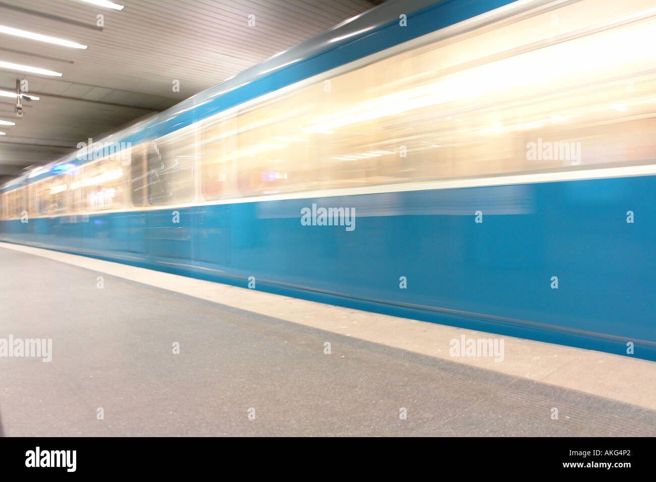 train in motion Stock Photo - Alamy