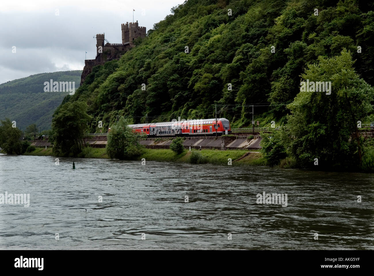 Train barges hi-res stock photography and images - Alamy