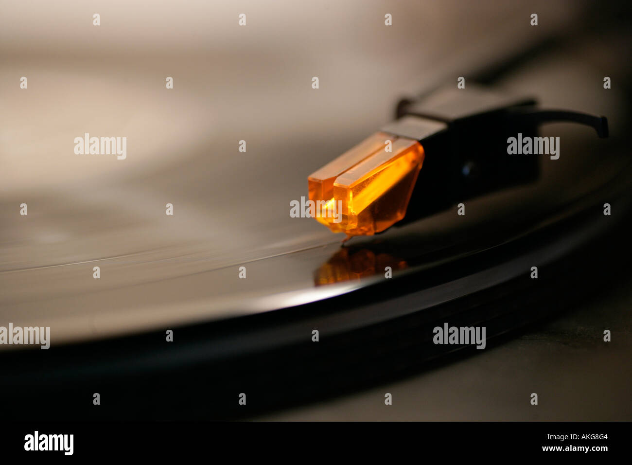 Shallow groove hi-res stock photography and images - Alamy