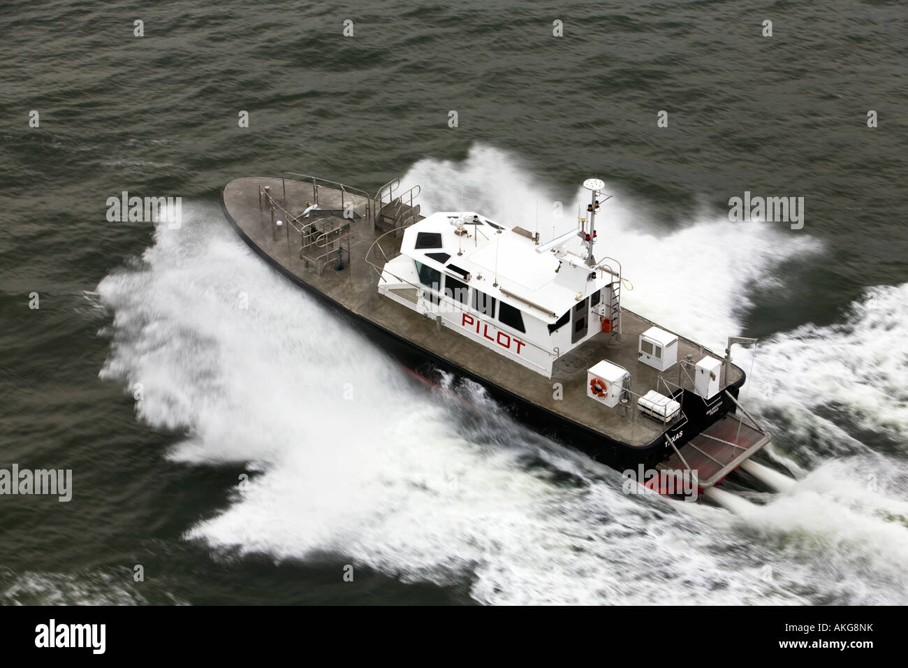 Pilot boat open ocean splash off coast of Texas Stock Photo - Alamy