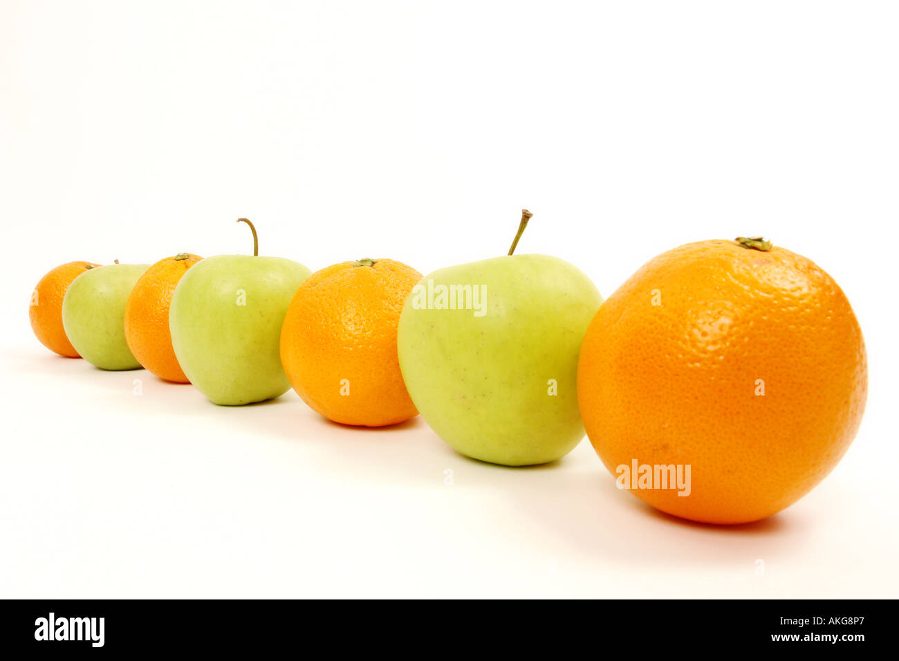 Apples leadership teamwork symbol hi-res stock photography and images ...