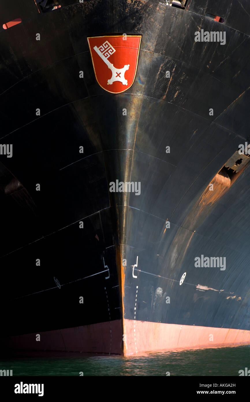 Ship hull in Port of Seattle Stock Photo - Alamy