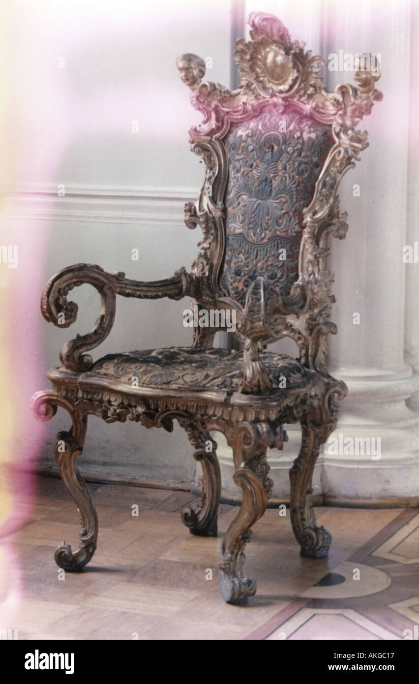 Chair history historical hi-res stock photography and images - Alamy