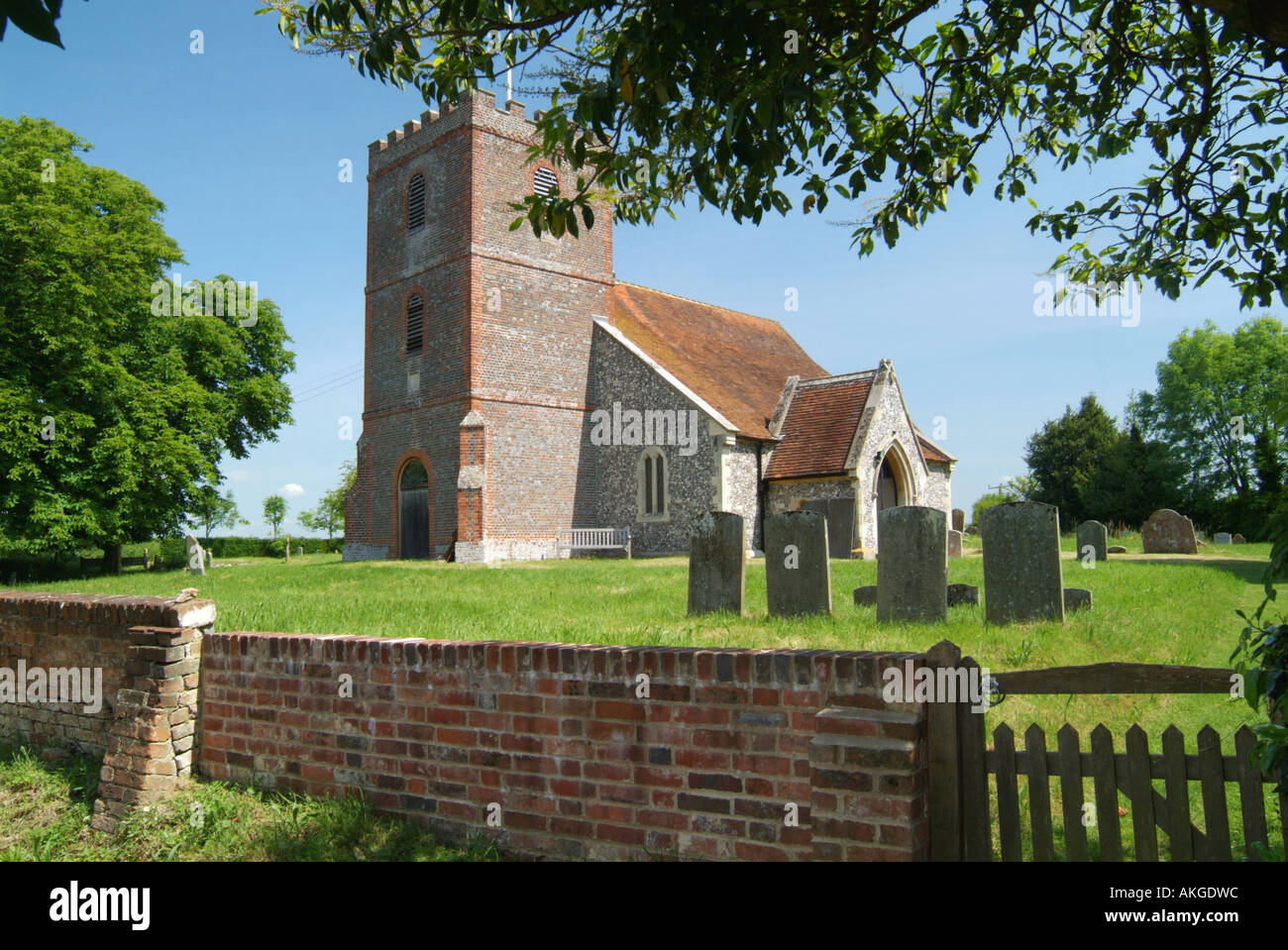An old country church and graveyard Stock Photo - Alamy