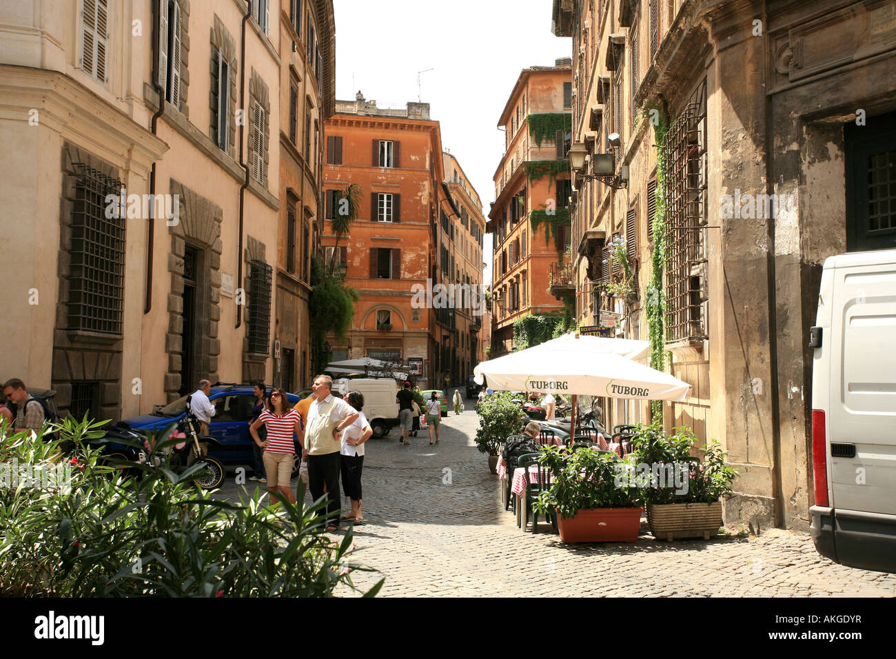 Shopping, Via del Governo Vecchio, Parione district, Rome, Lazio, Italy ...