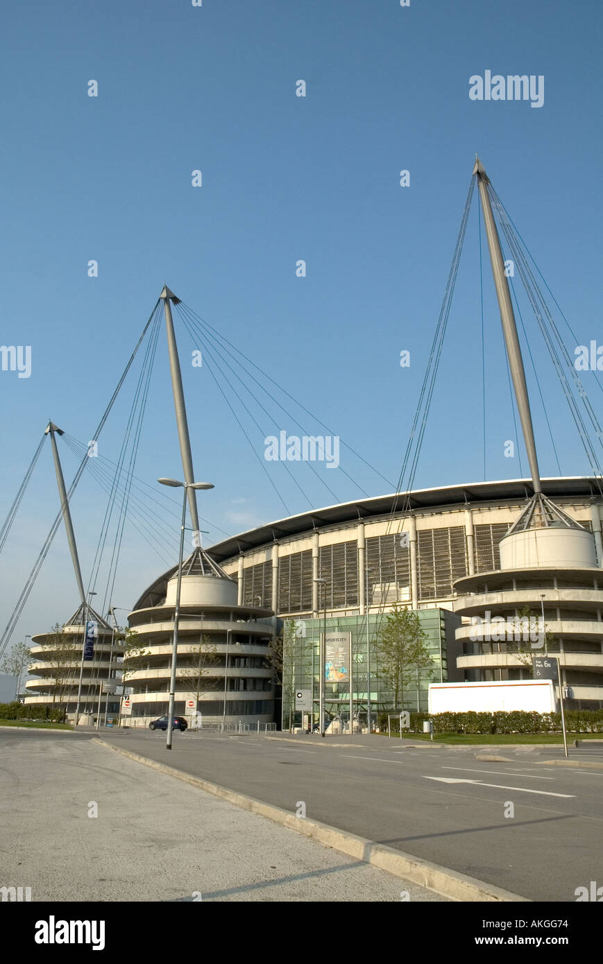 Manchester commonwealth games stadium hi-res stock photography and ...