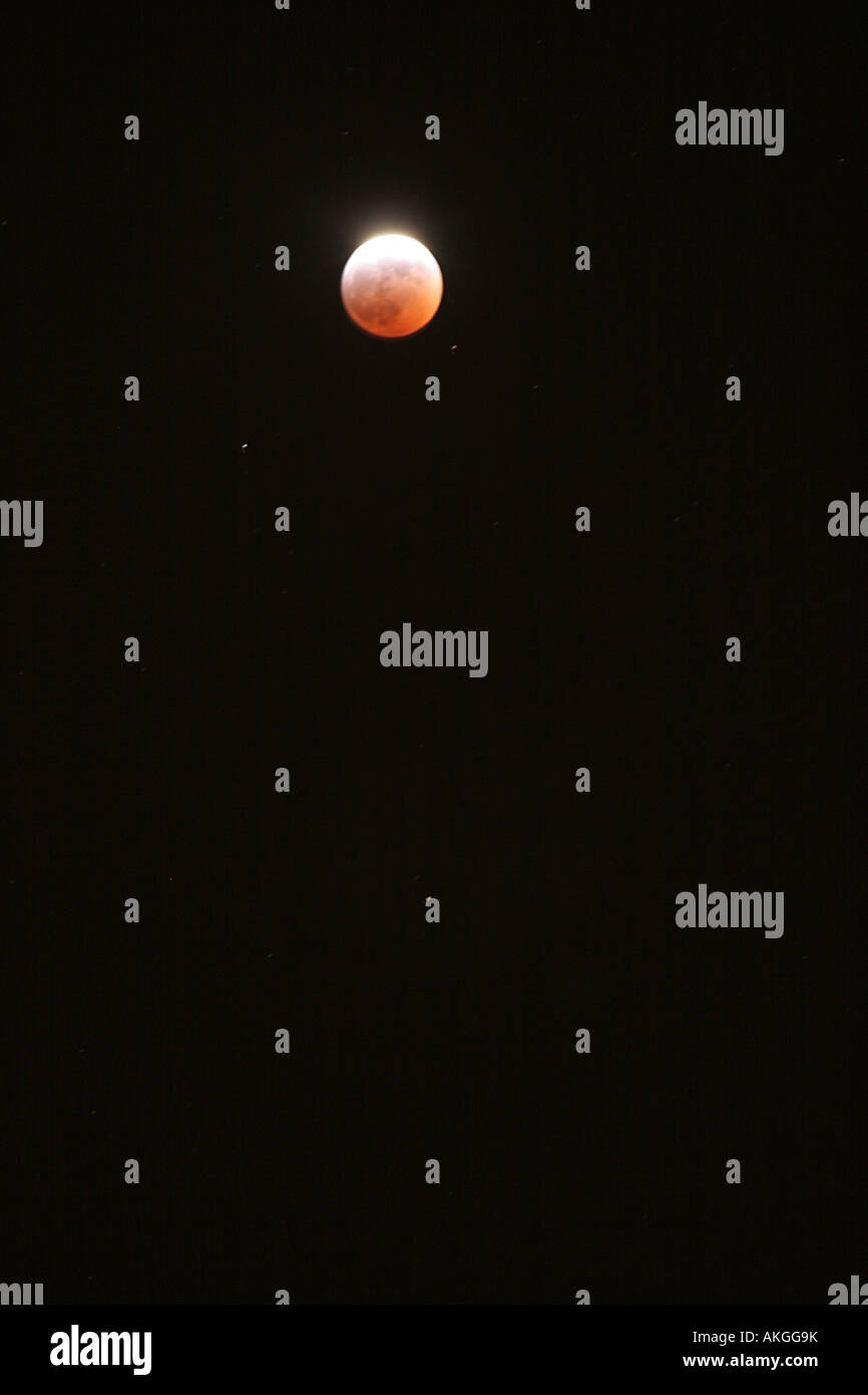 Atmospheric refraction of red sunbeam on moon before a lunar eclipse ...