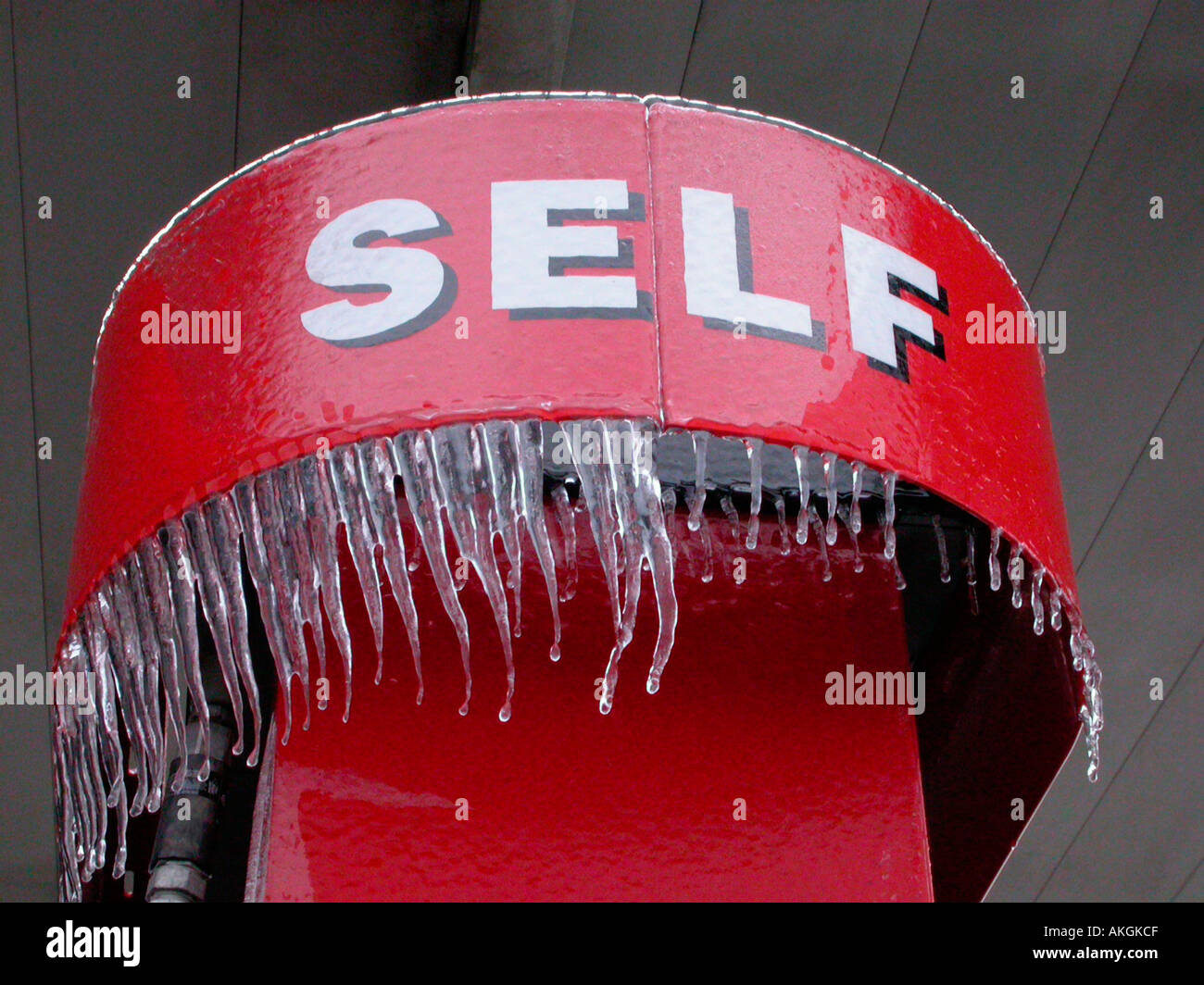 Frozen gas pump hi-res stock photography and images - Alamy