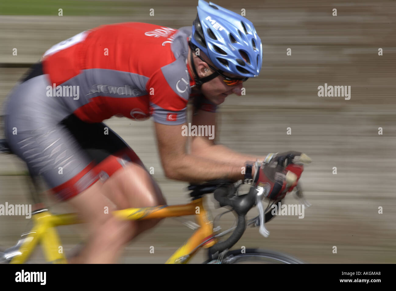 Tandem racers hi-res stock photography and images - Alamy