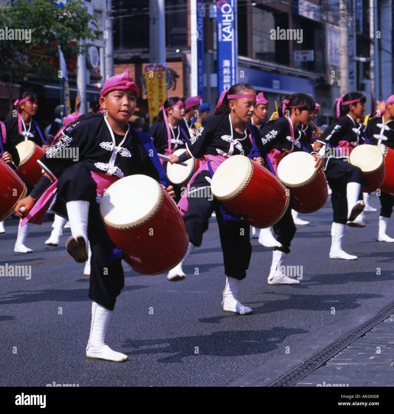 Okinawa eisa dance hi-res stock photography and images - Alamy