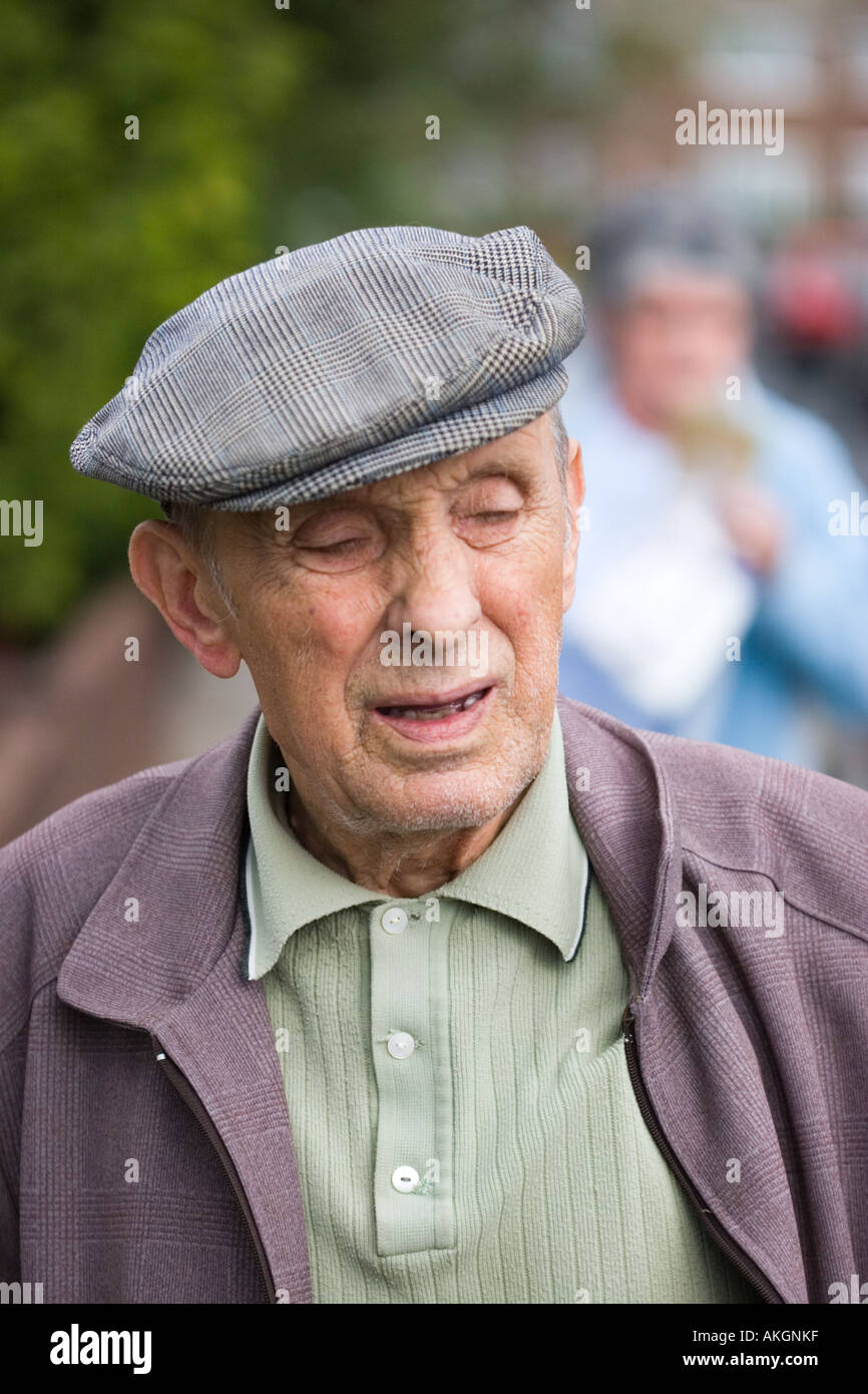 Venerable old man hi-res stock photography and images - Alamy