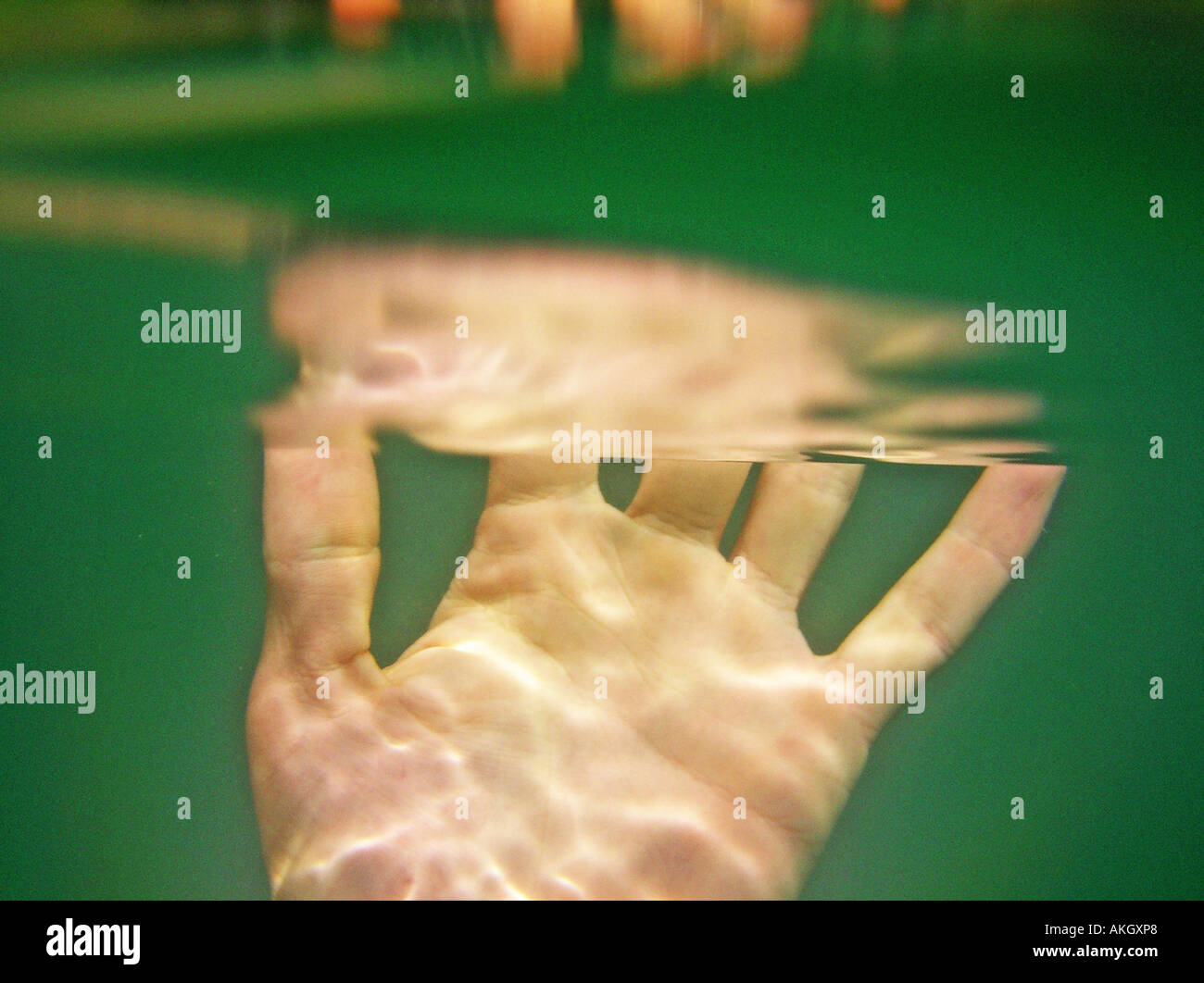 Hand heaven hi-res stock photography and images - Alamy