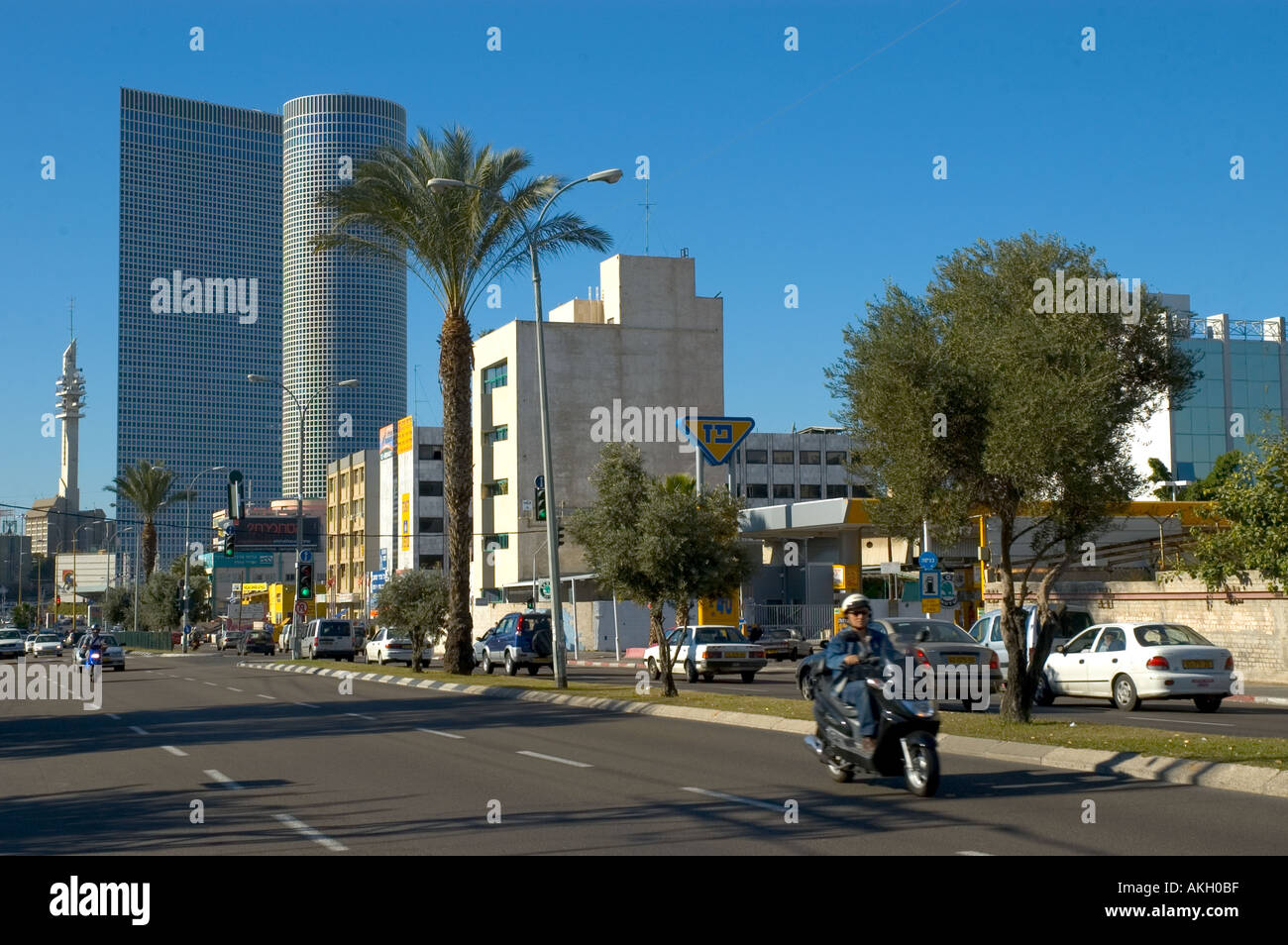 Hashalom road hi-res stock photography and images - Alamy