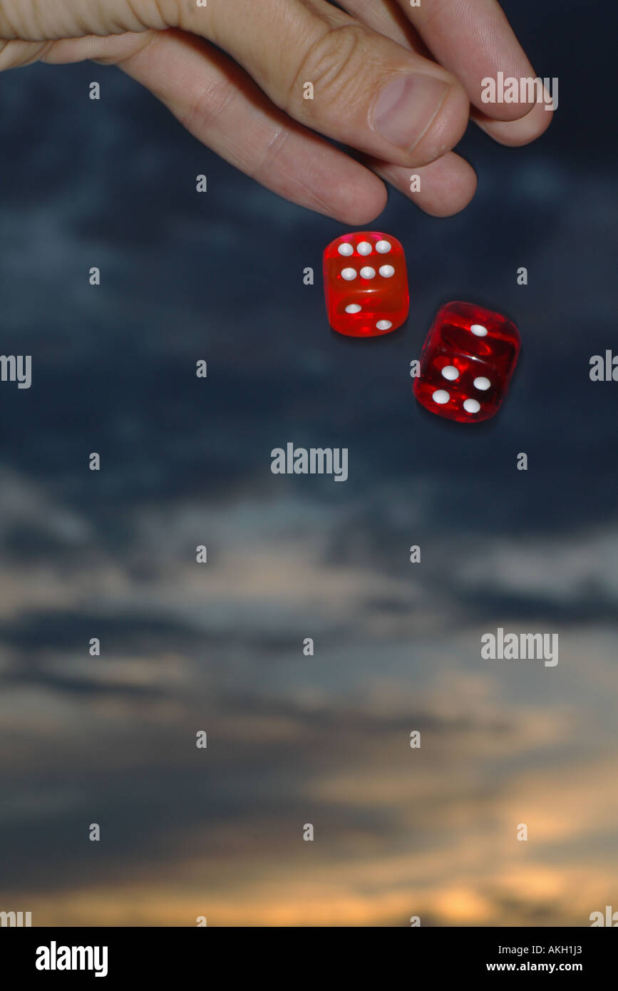 hand throwing dices Stock Photo - Alamy