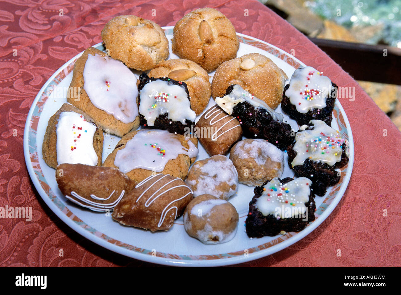 Typical Sardinian desserts, Sardinia, Italy Stock Photo - Alamy