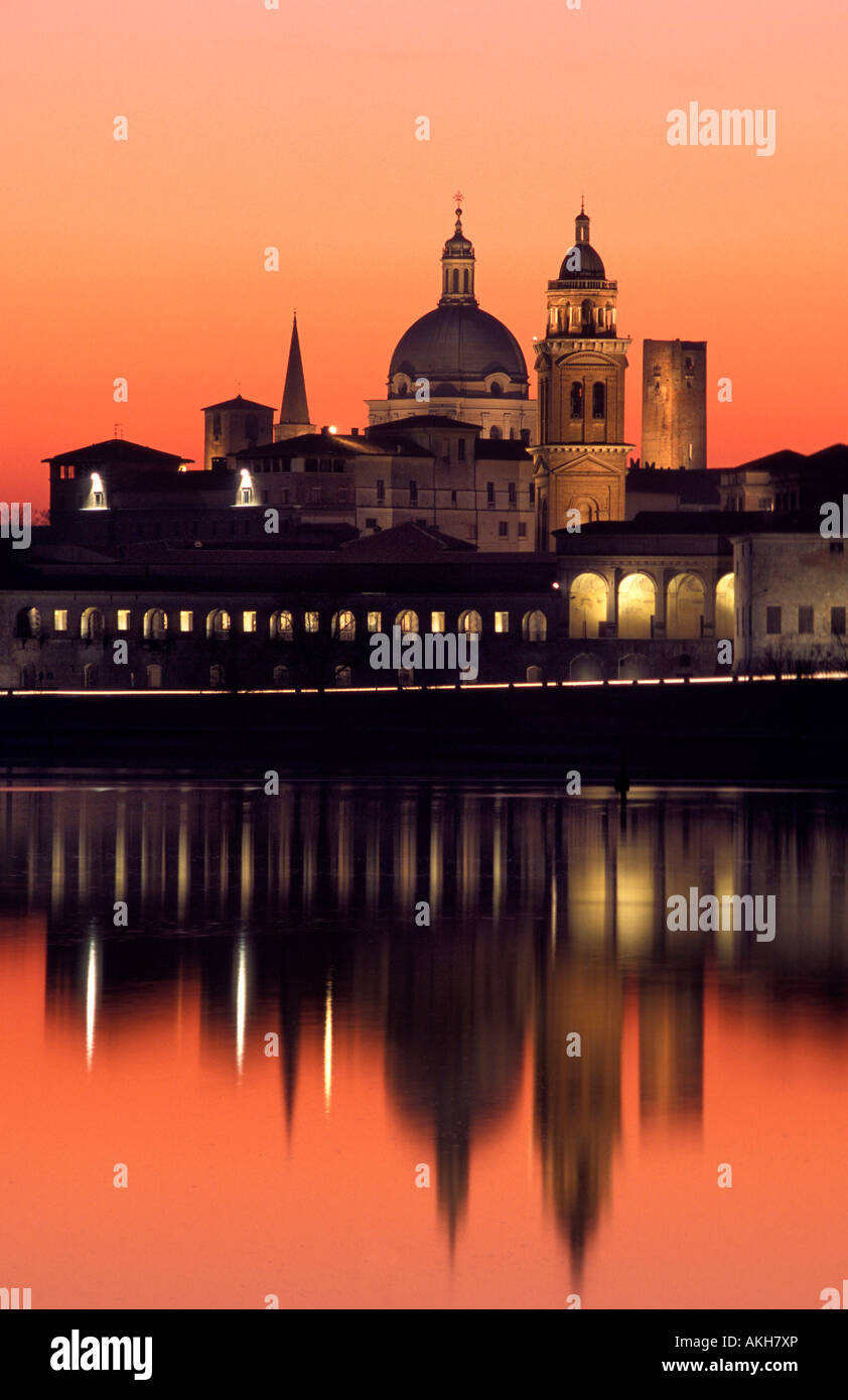 Cityscape from the lake, Mantova, Lombardy, Italy Stock Photo - Alamy