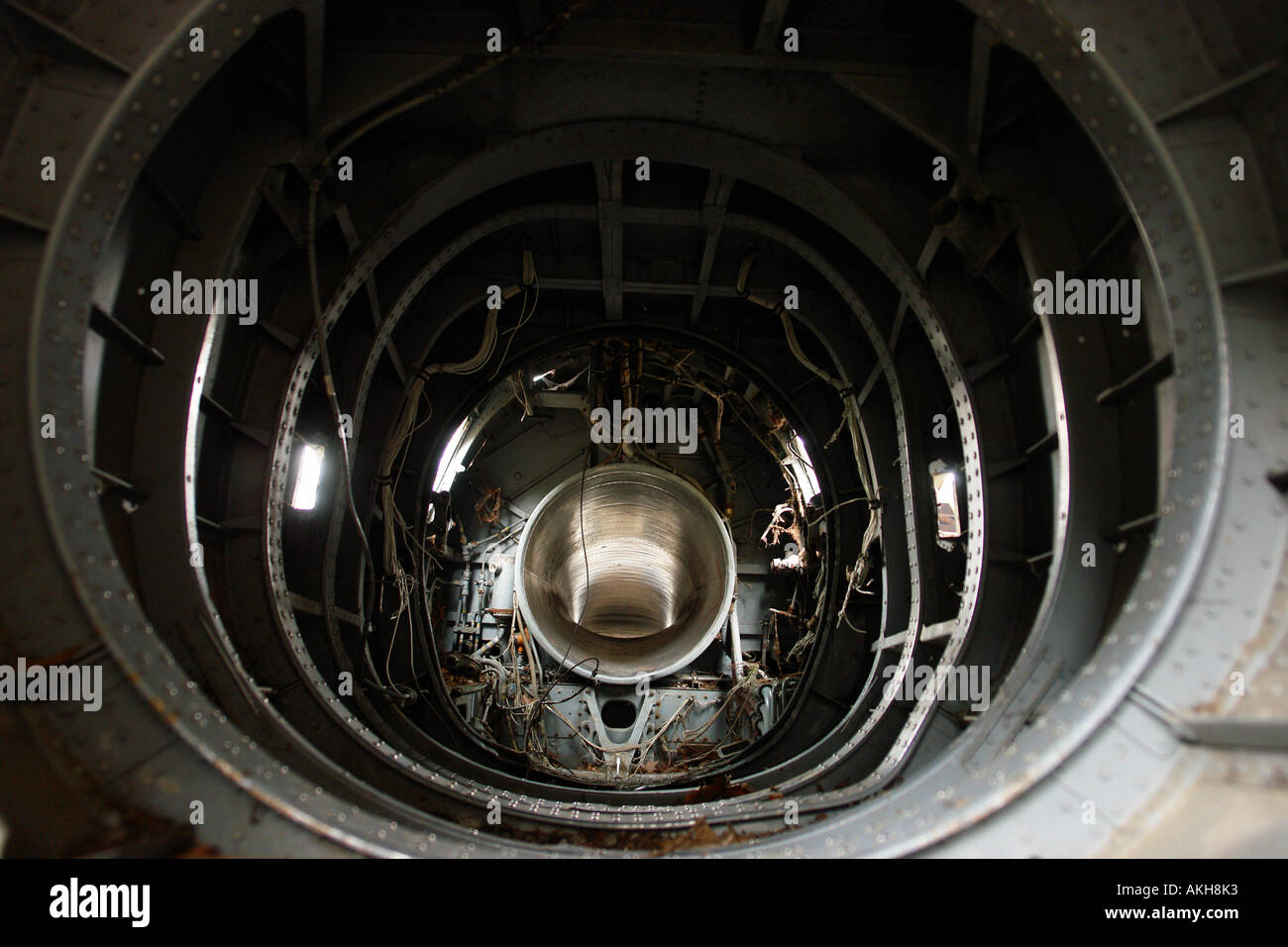 Army tank inside hi-res stock photography and images - Alamy