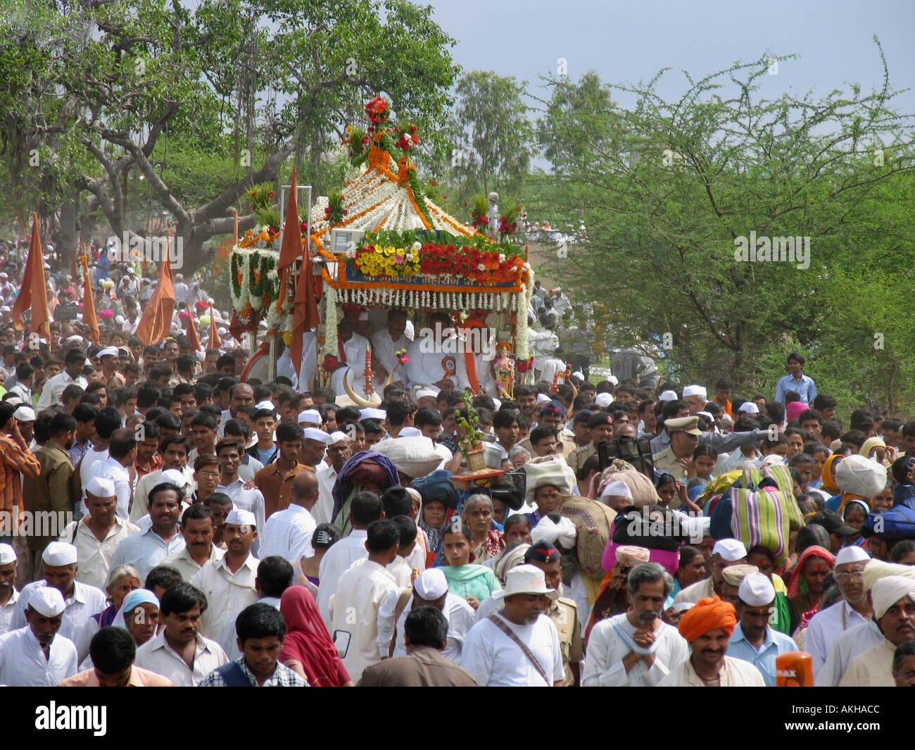 Sant Dnyaneshwar Palkhi. Month of Ashadh. Pandarpur yatra is very ...