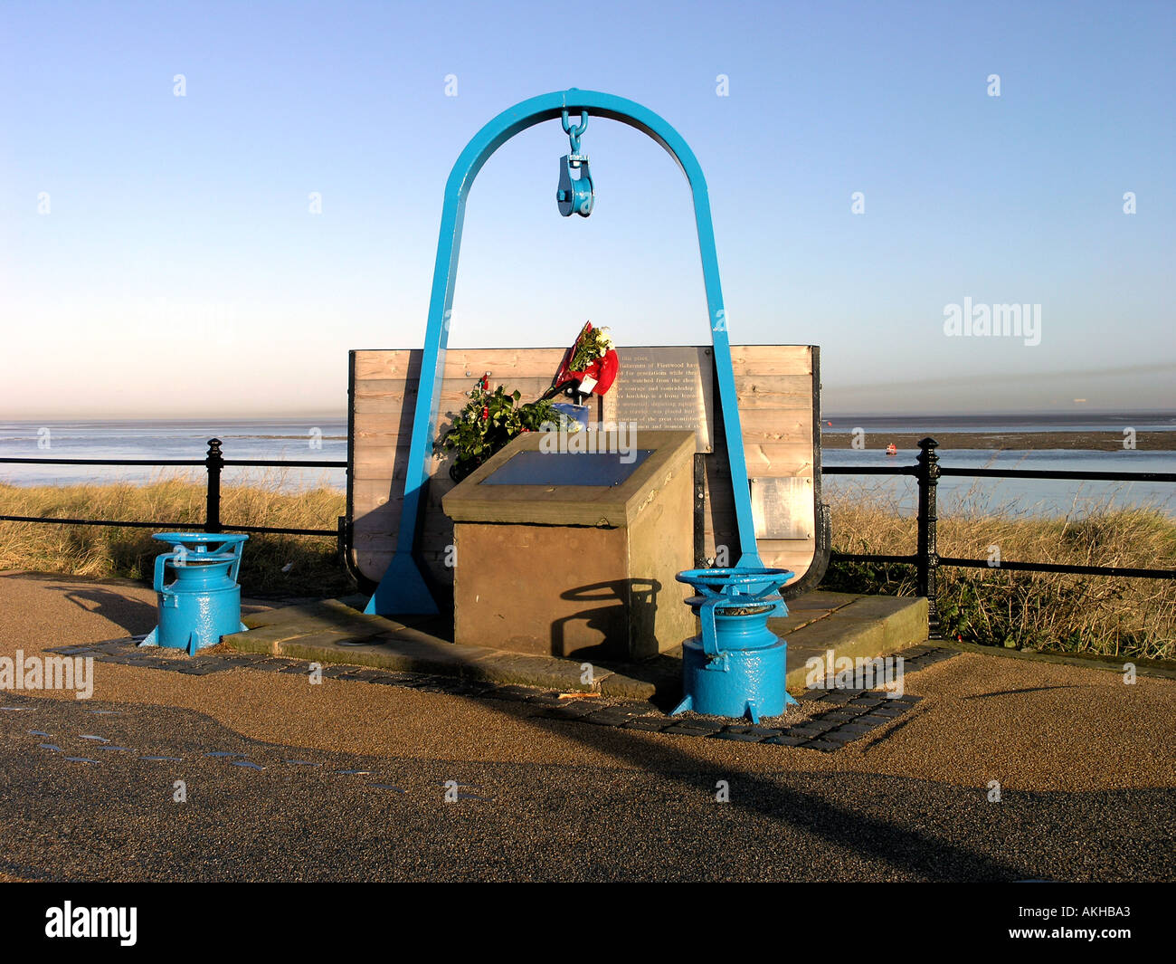 Memorial to Fleetwood s lost fishermen trawlermen Stock Photo - Alamy