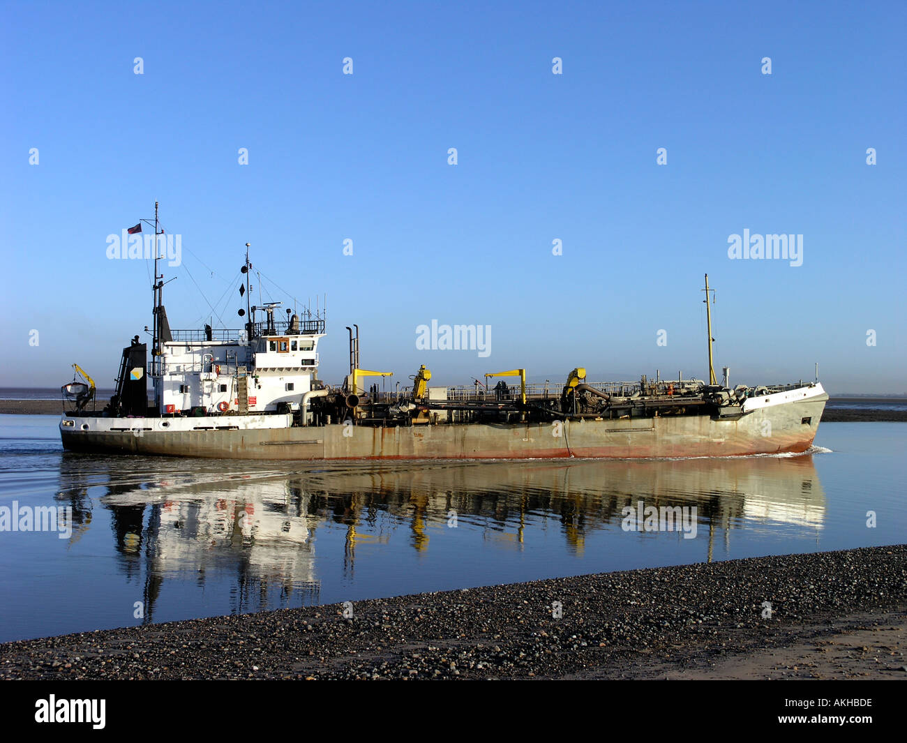 The dredger Severn entering the River Wyre Estuary at Fleetwood ...