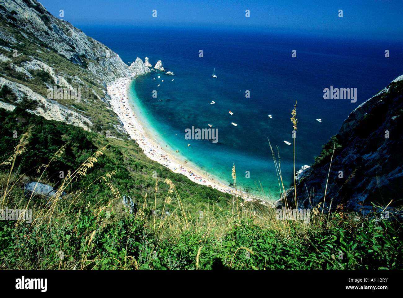 Sorelle hi-res stock photography and images - Alamy