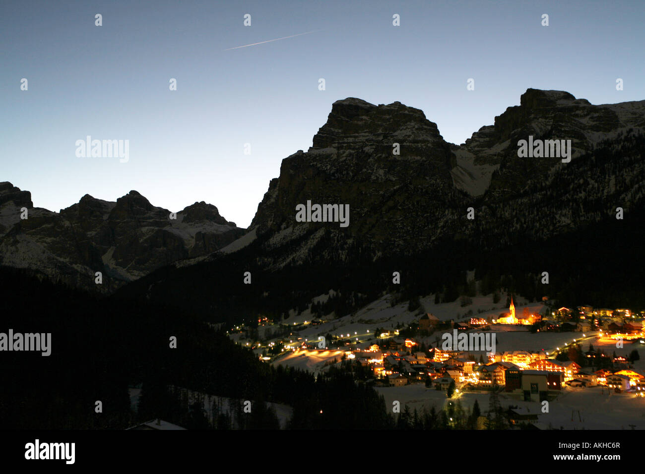 Sunset on Dolomiti chain, Alta Val Badia, Trentino Alto Adige, Italy ...