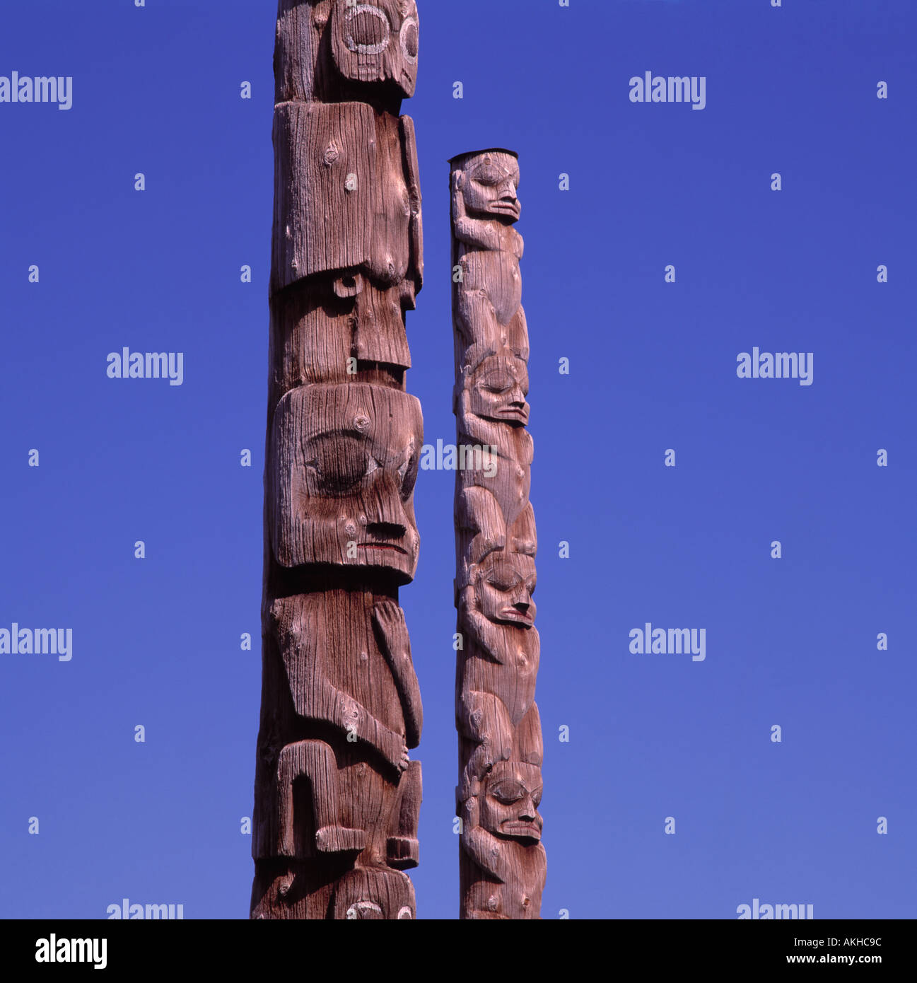 Gitxsan (Gitksan) Totem Pole, Kispiox, Northern BC, British Columbia ...