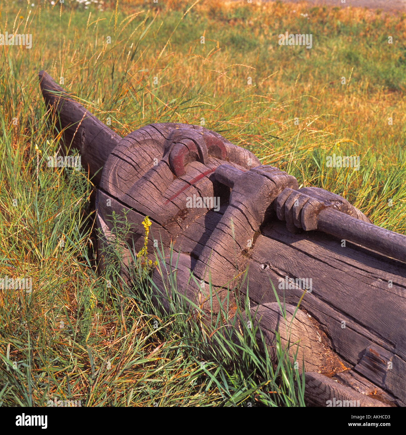 Gitxsan (Gitksan) Totem Pole, Gitwangak (Kitwanga), Northern BC ...