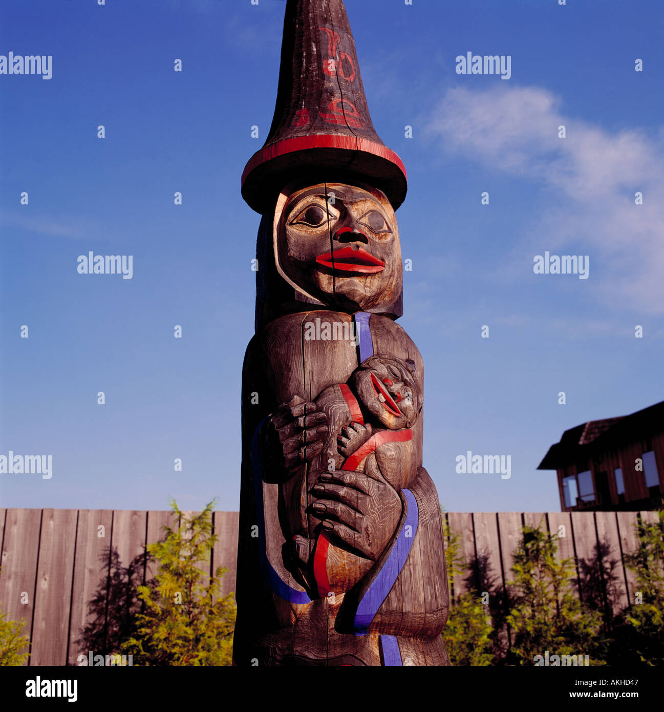 Quw'utsun' cultural centre hi-res stock photography and images - Alamy