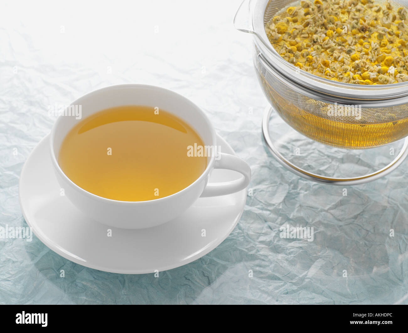 Teacup trio hi-res stock photography and images - Alamy