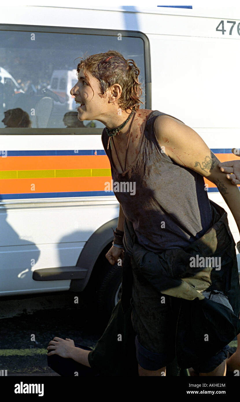 Jeering crowd hi-res stock photography and images - Alamy