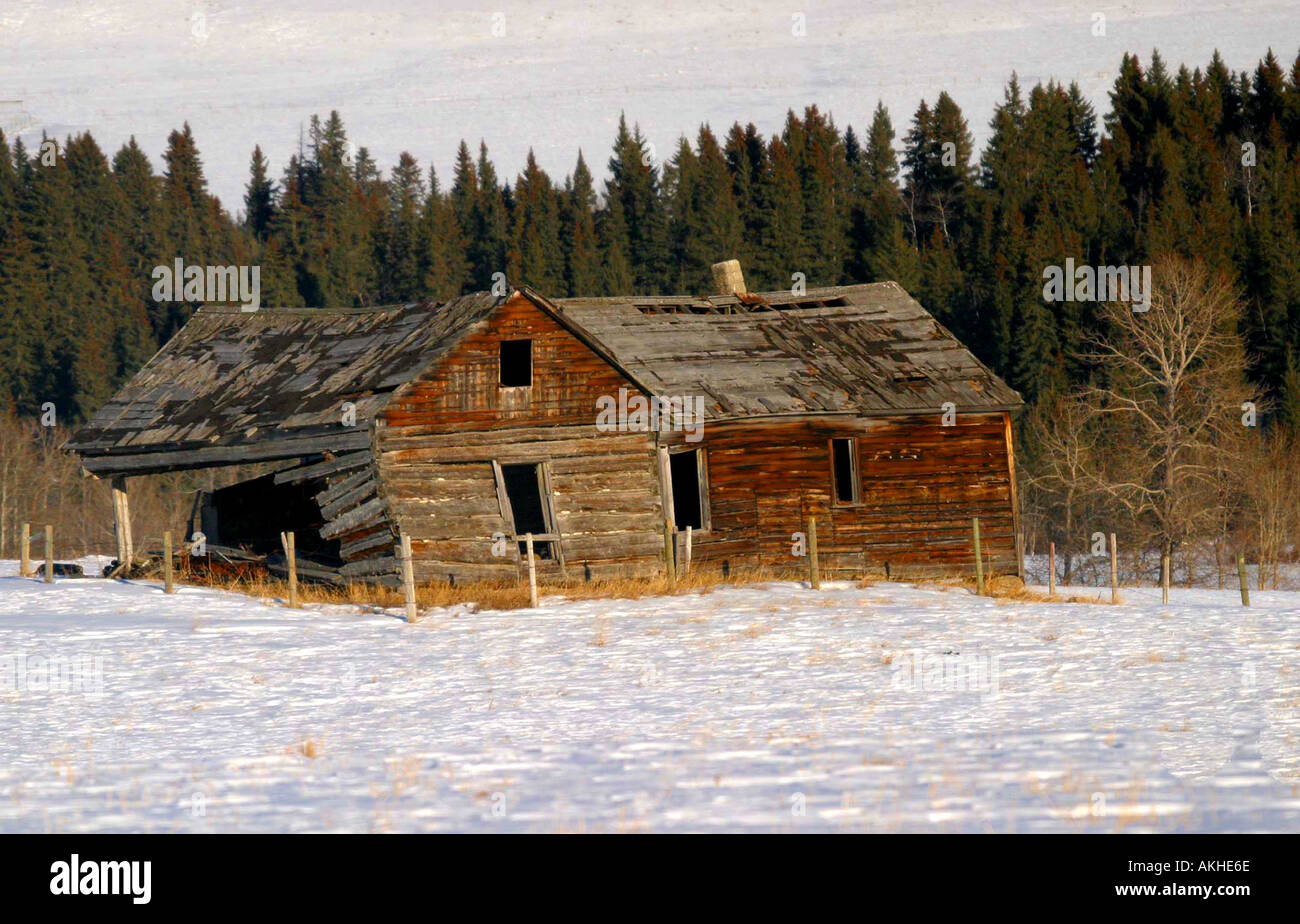 Old log farm house Horizontal Stock Photo - Alamy