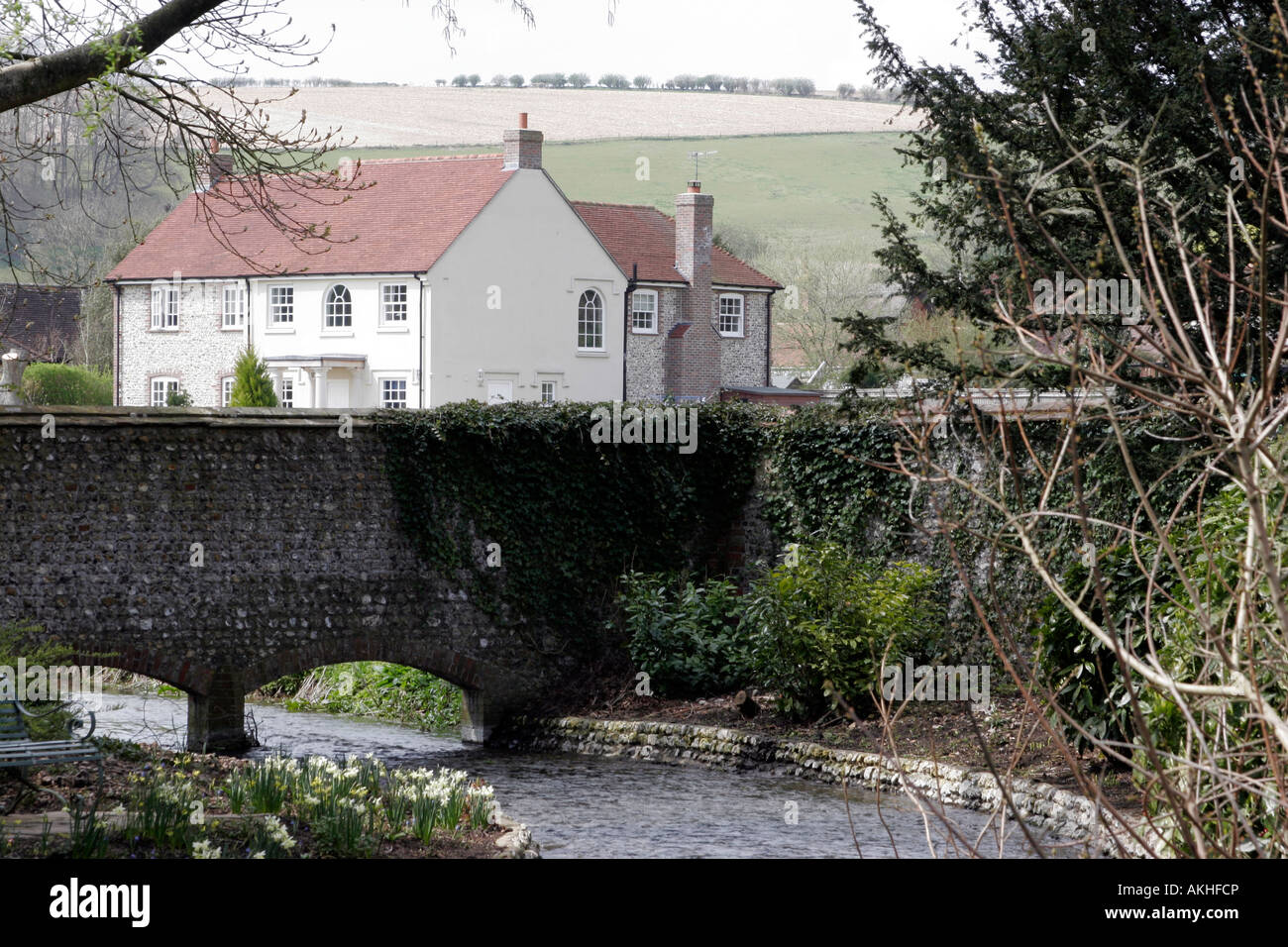 West dean college river hi-res stock photography and images - Alamy
