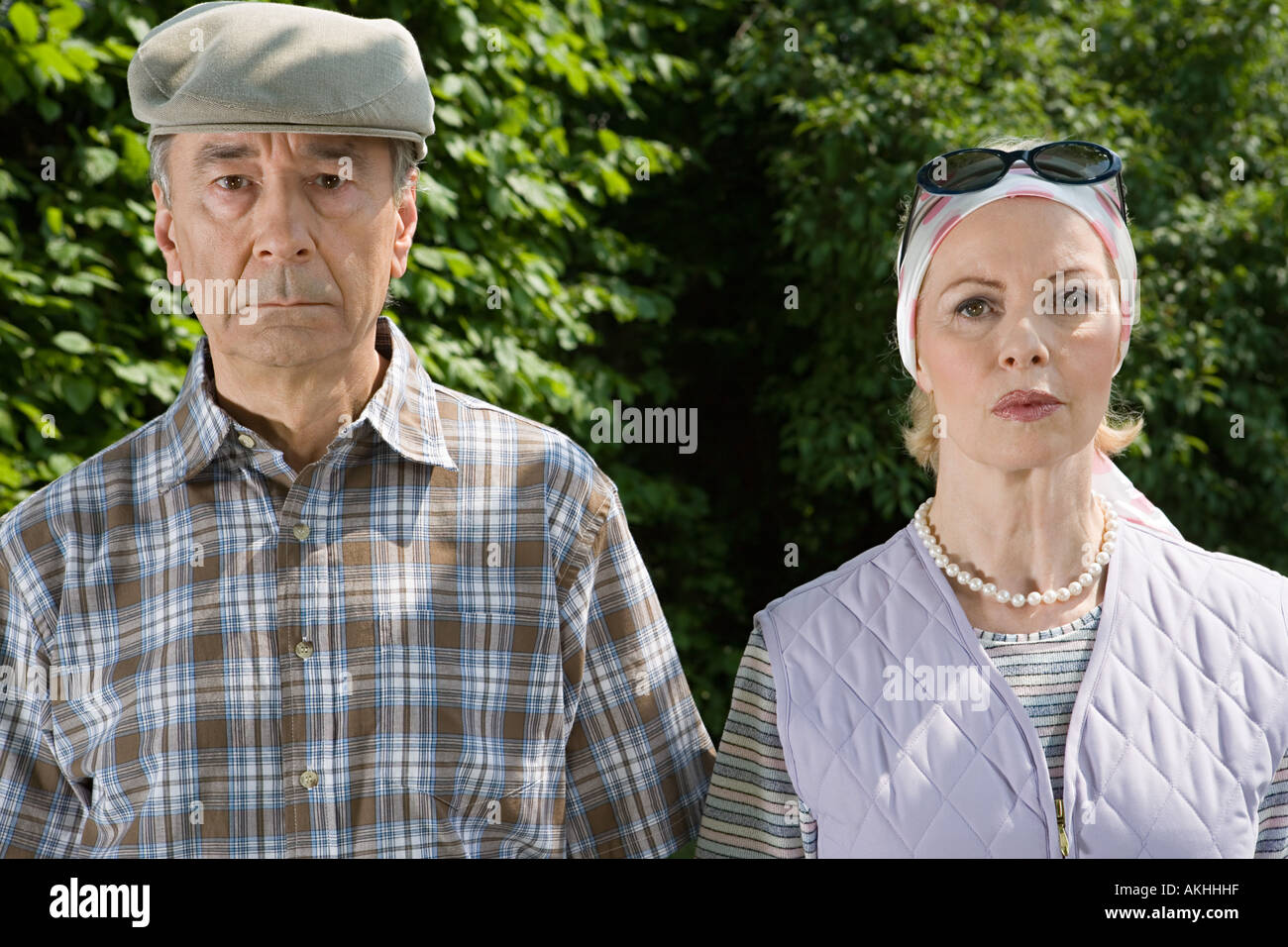 Male couple grave hi-res stock photography and images - Alamy