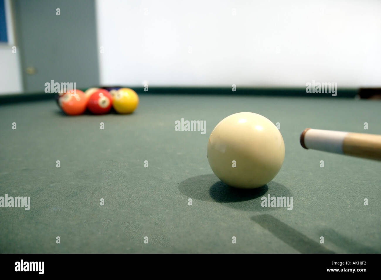 Nine ball rack hi-res stock photography and images - Alamy