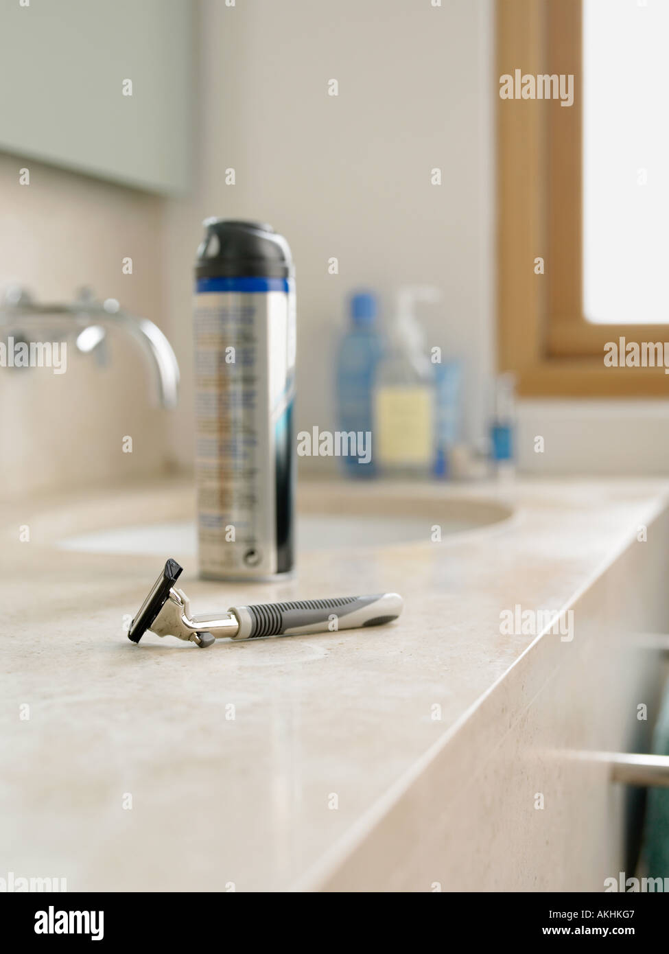 Razor and shaving cream Stock Photo - Alamy