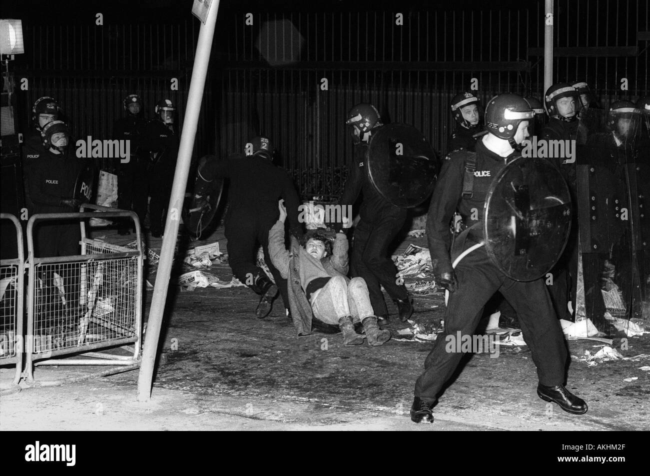 Wapping dispute hi-res stock photography and images - Alamy