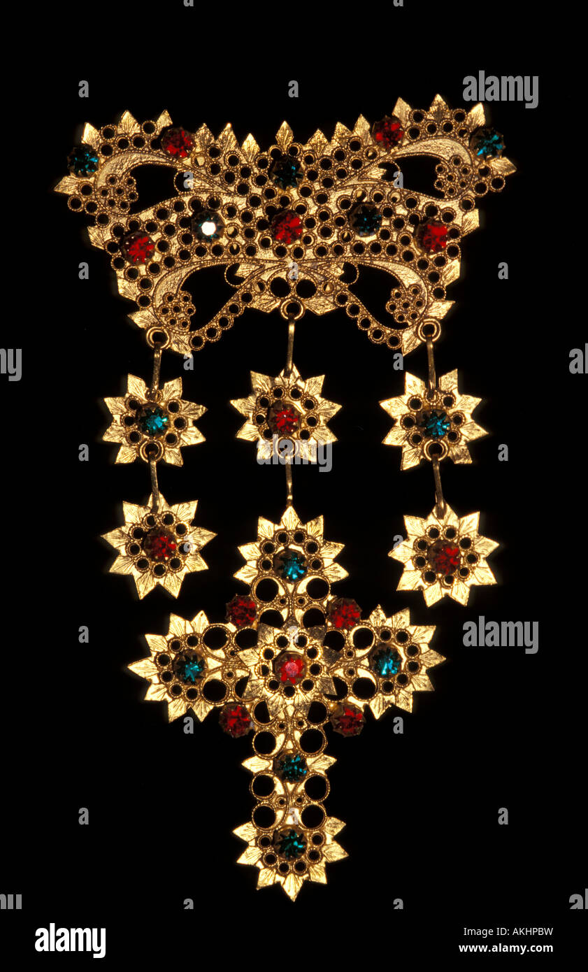 Gold with filigree hi-res stock photography and images - Alamy