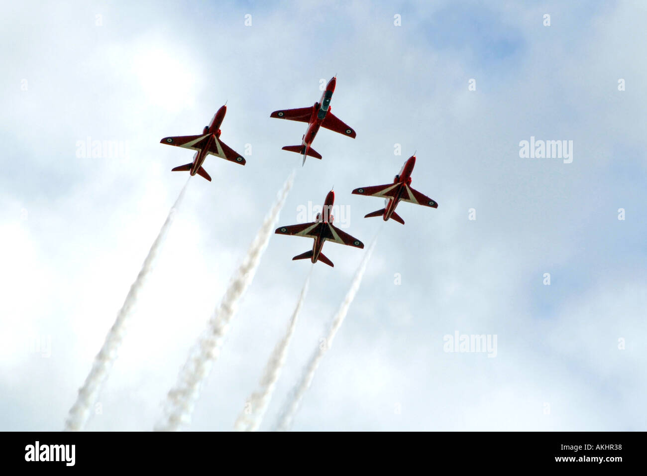 4 Hawk fast jet training aircraft of the Red Arrows Display team ...