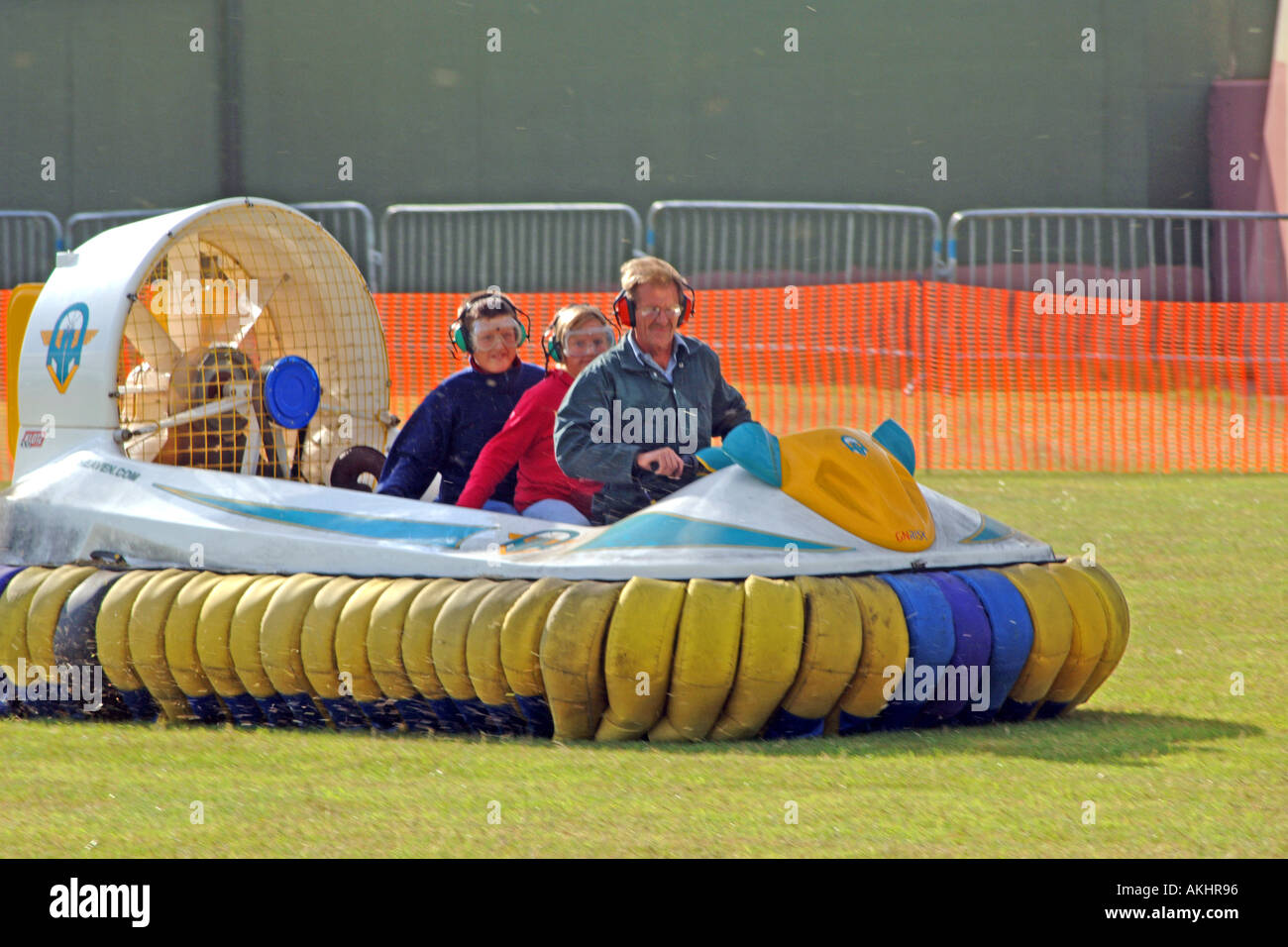 The hovercraft hi-res stock photography and images - Alamy