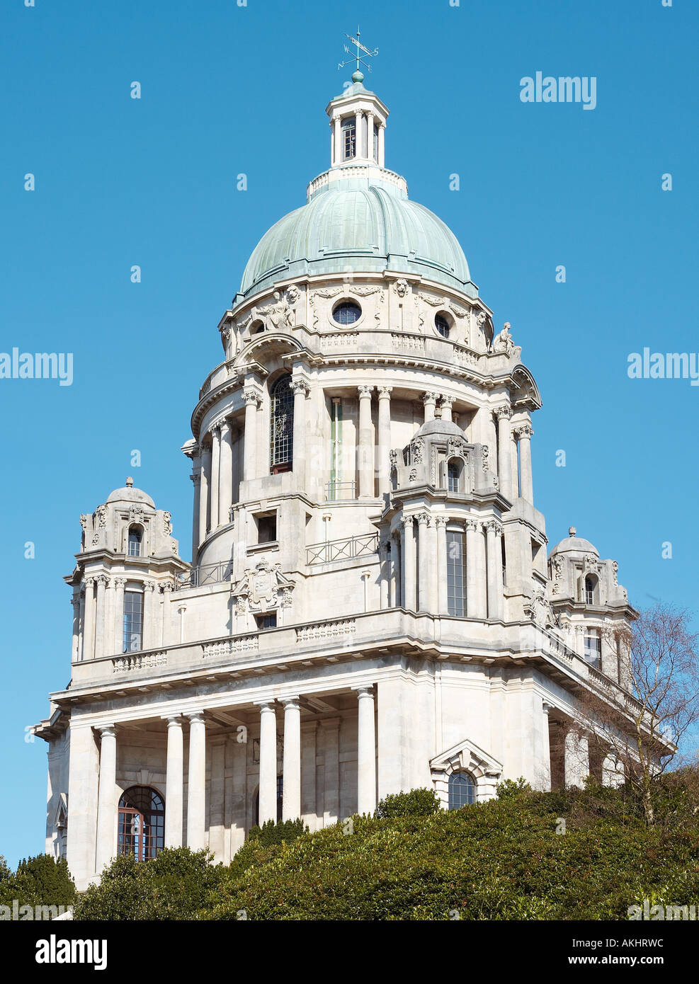 The Ashton Memorial at Williamson Park in Lancaster England Stock Photo ...
