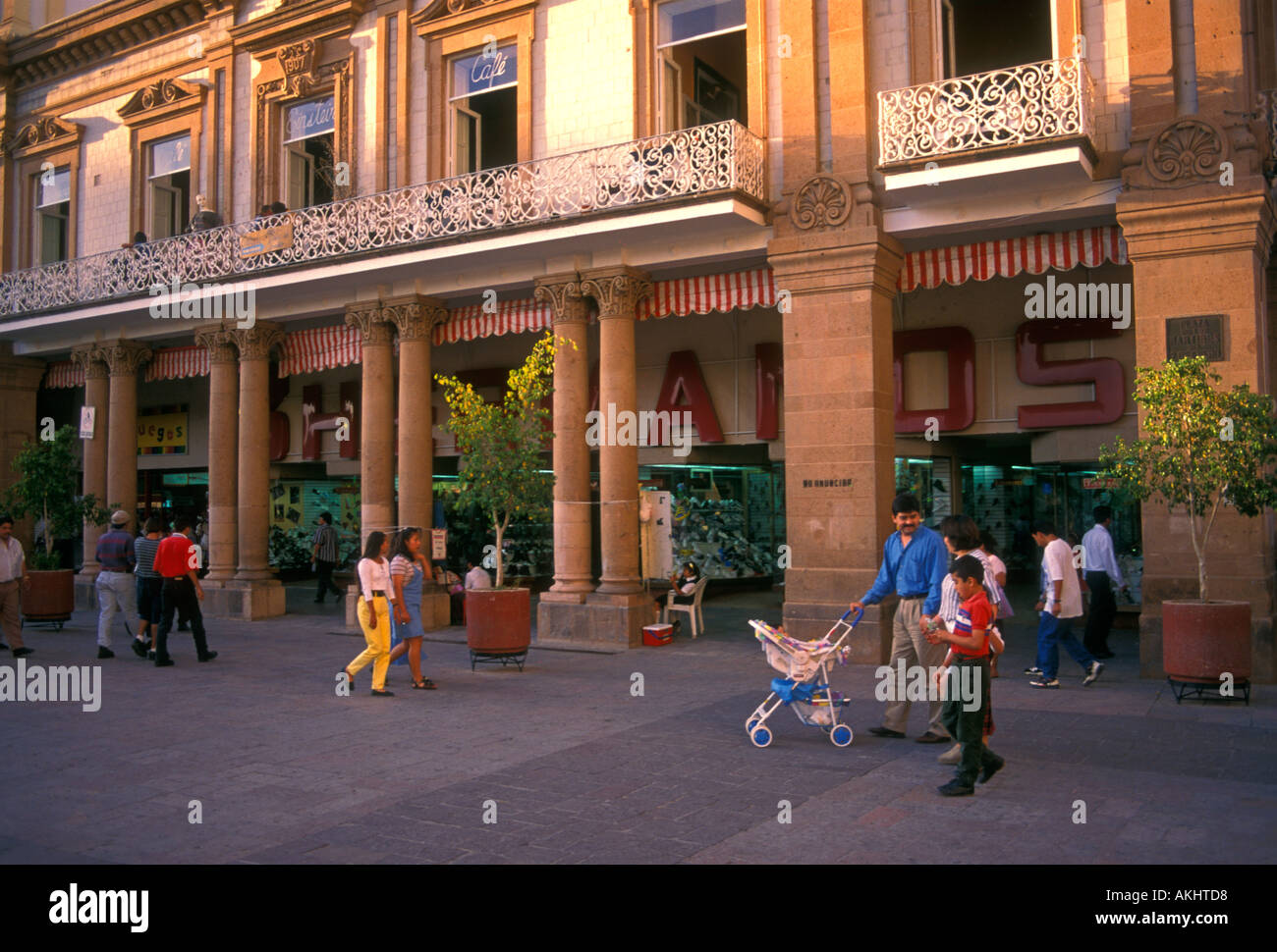Mexicans, Mexican people, people, walking, strolling, Plaza de los ...