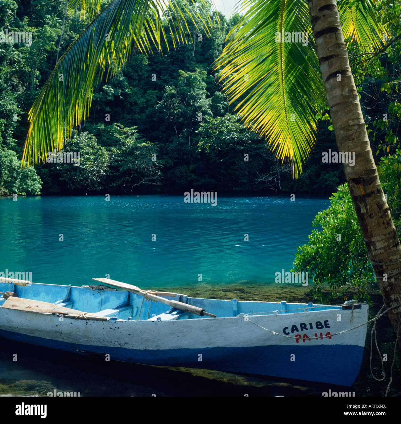 Rowing pool hi-res stock photography and images - Alamy