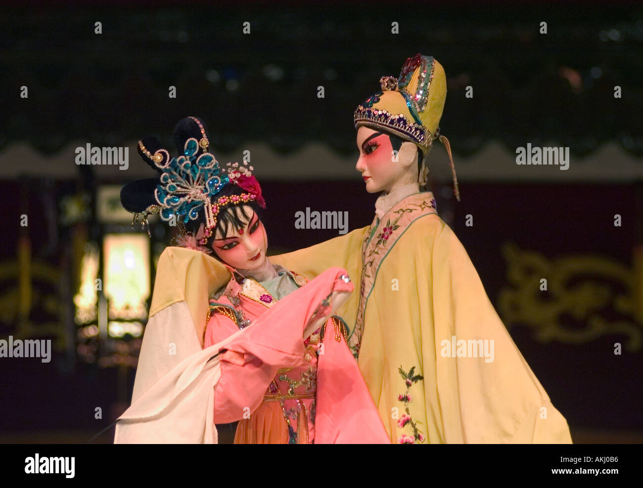 Chinese puppet show hi-res stock photography and images - Alamy