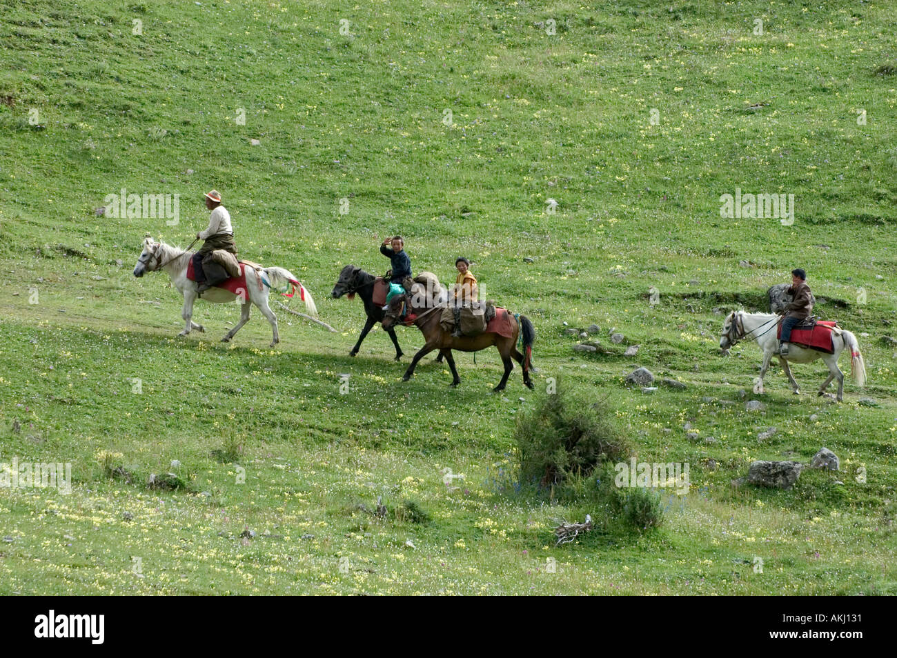 Kham kid hi-res stock photography and images - Alamy