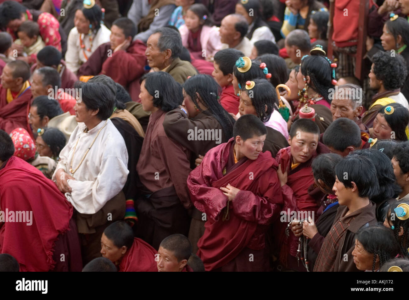 Khampa crowd at the Monlam Chenmo Cham dances Katok Dorjeden Monastery ...