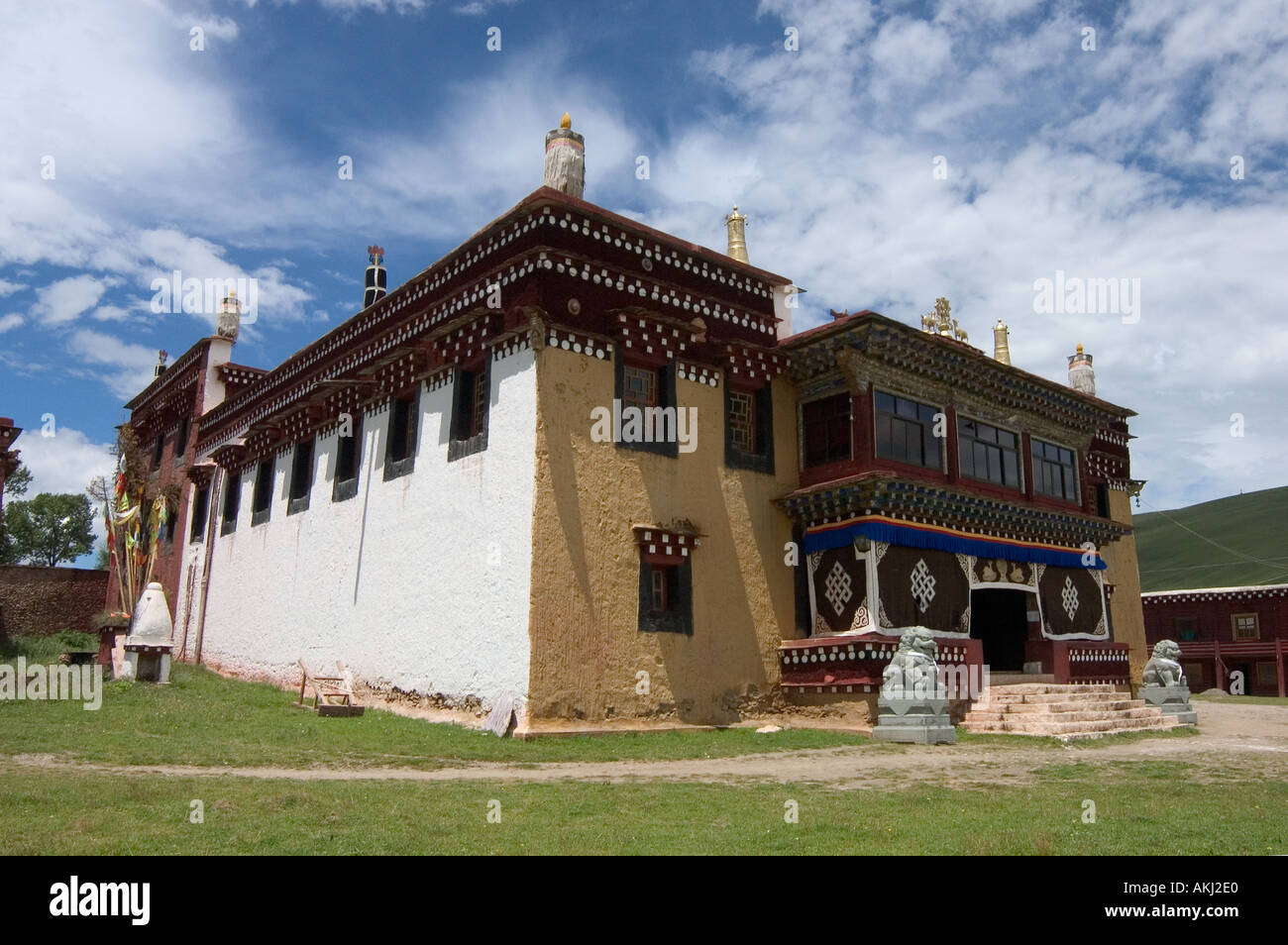 Dhokham garther monastery hi-res stock photography and images - Alamy