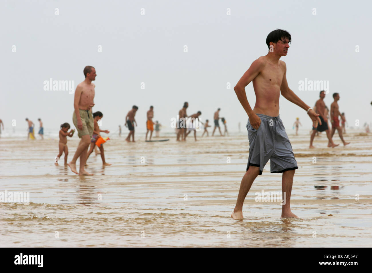 misty weather at the beach arcachon Stock Photo - Alamy